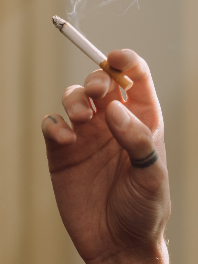 Tabagismo mata quase 8 mi por ano no mundo e é fator de risco para ...