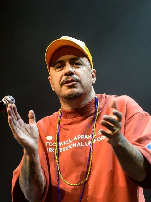 Conheça o reality de rap da Netflix com Marcelo D2, Conká e Dexter ...