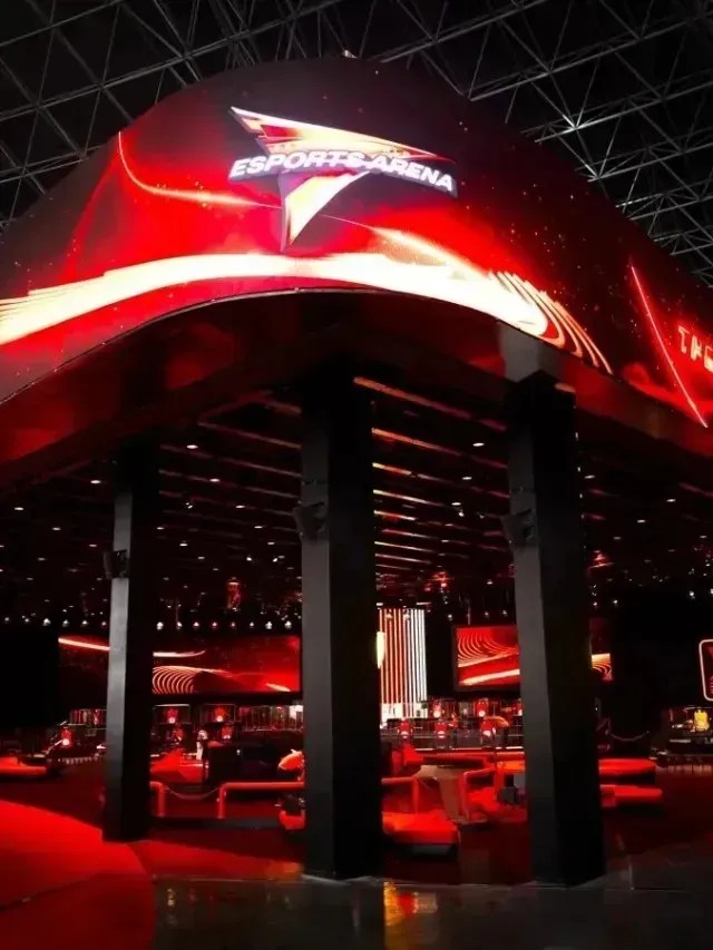 Parque da Ferrari em Abu Dhabi inaugura arena com simuladores da F1 ...