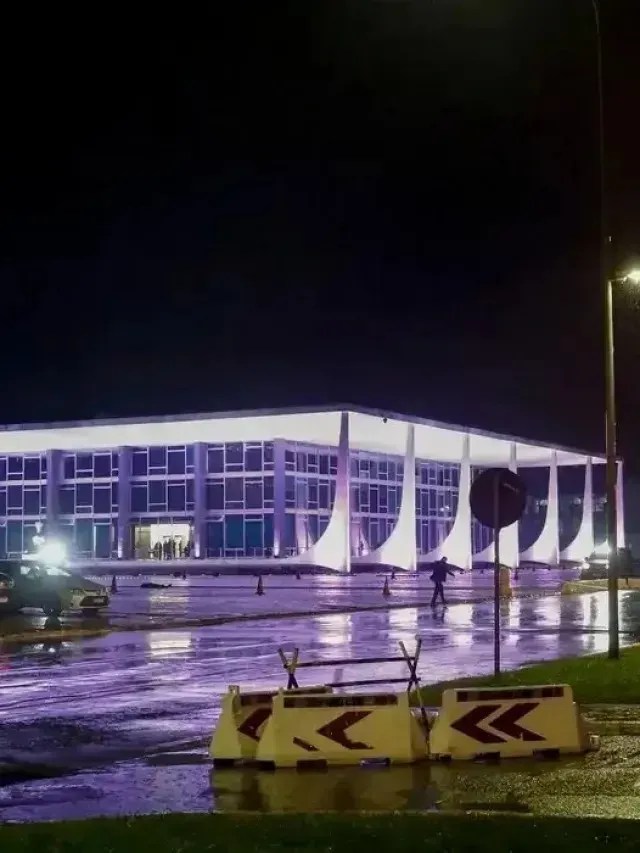 Veja a cronologia das explosões na Praça dos Três Poderes | Web Stories ...