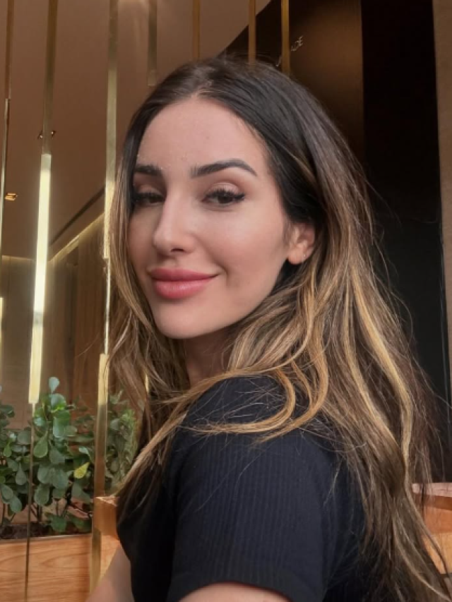 Relembre a trajetória de Amanda, que ganhou o BBB23 | Web Stories CNN ...