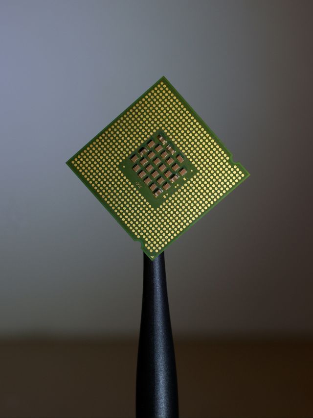 Conheça o 1º chip 6G do mundo, com internet 5000% maior que atual | Web ...